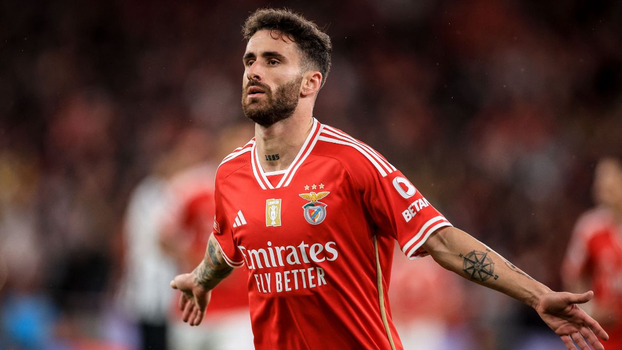 RAFA FOI O MELHOR JOGADOR DE FEVEREIRO! AVANÇADO DO BENFICA DEIXOU PARA ...