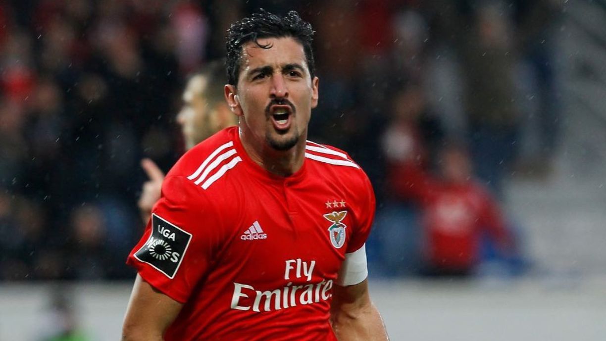 BENFICA NÃO ESQUECE! RUI COSTA CONFIRMOU SAÍDA DE ANDRÉ ALMEIDA E ...